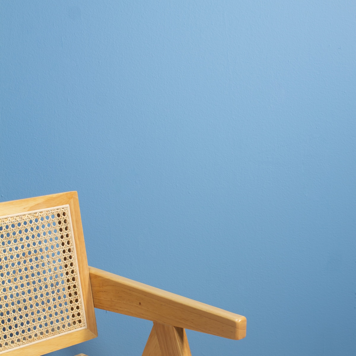 Klint — Fiji | Blue paint | Order swatches for 2